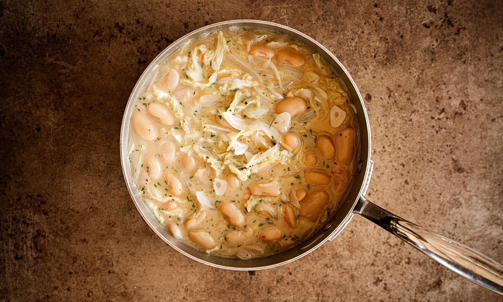 Duck confit with butter beans & savoy cabbage - Farmison & Co