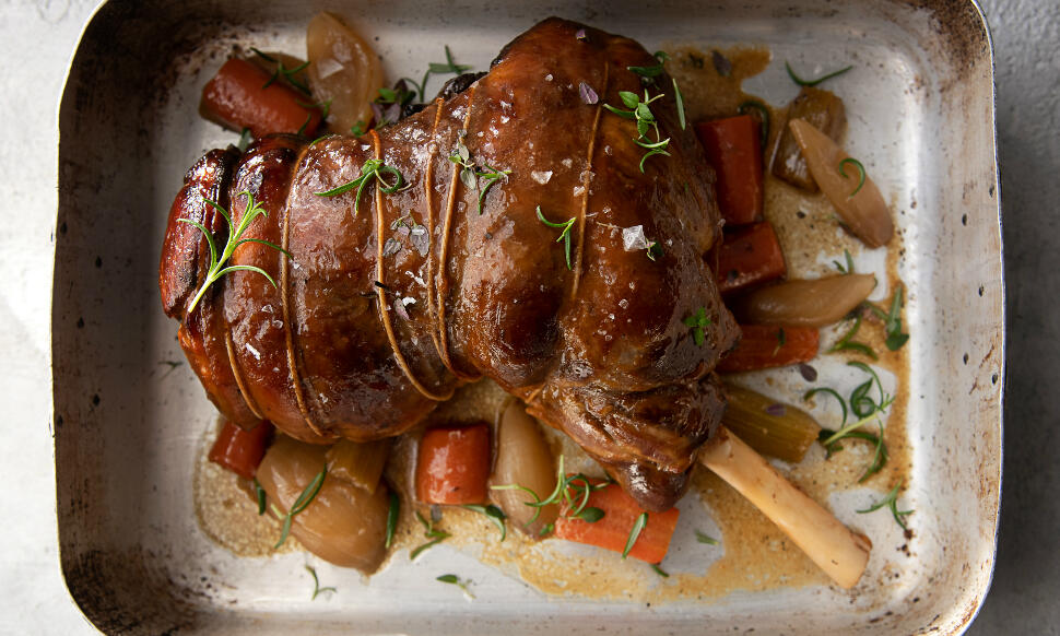 How To Cook Bordelaise Style Seven Hour Leg of Lamb - Farmison & Co