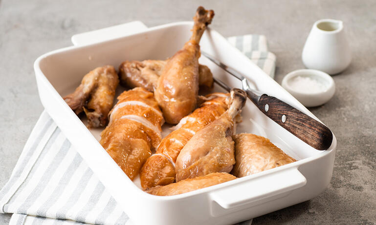 How To Carve a Whole Roast Chicken - Farmison & Co