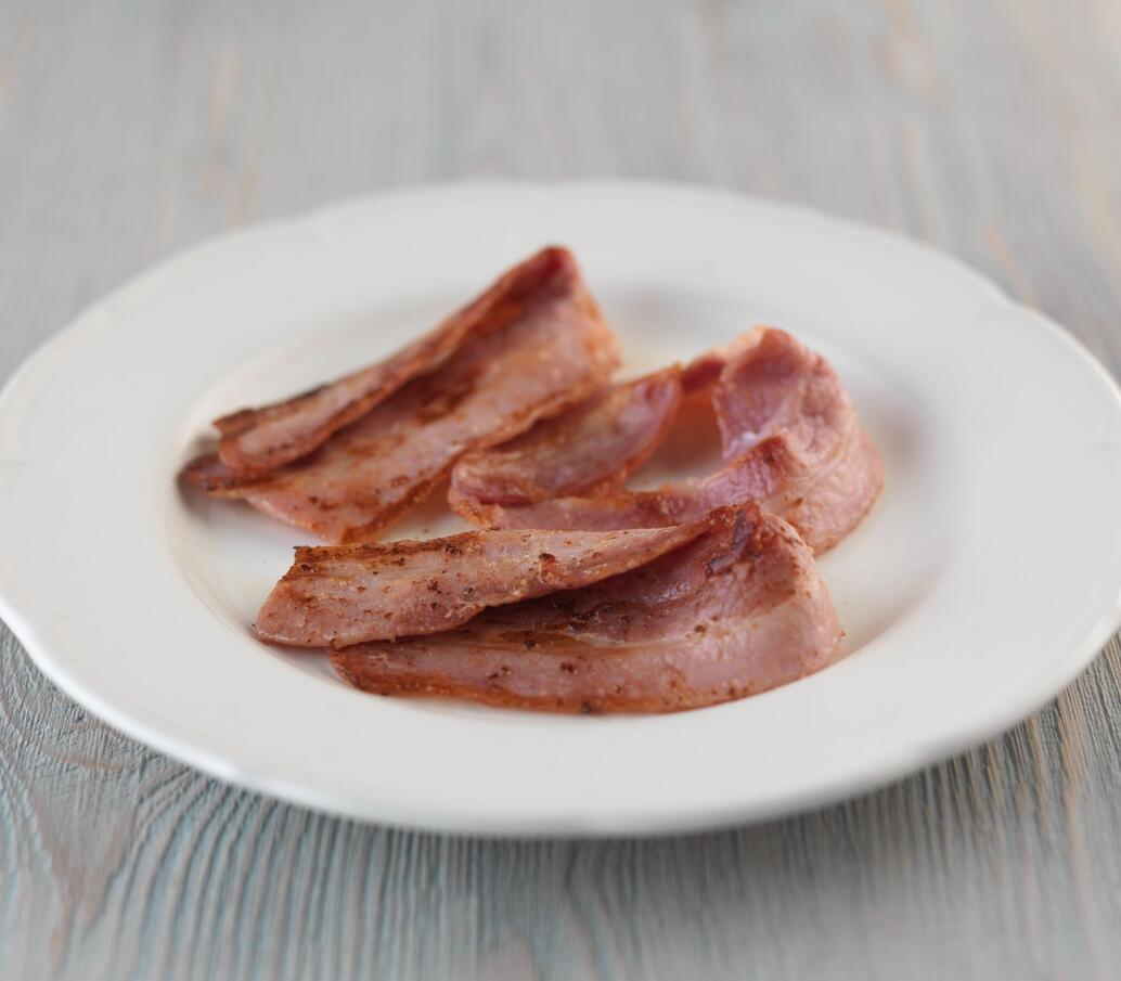 Find Out How To Cook This Ripon Cathedral Wood Smoked Streaky Bacon ...