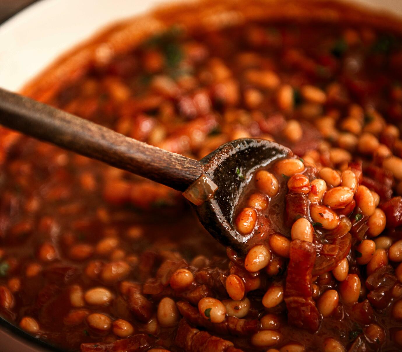 How To Cook Homemade Baked Beans - Farmison & Co