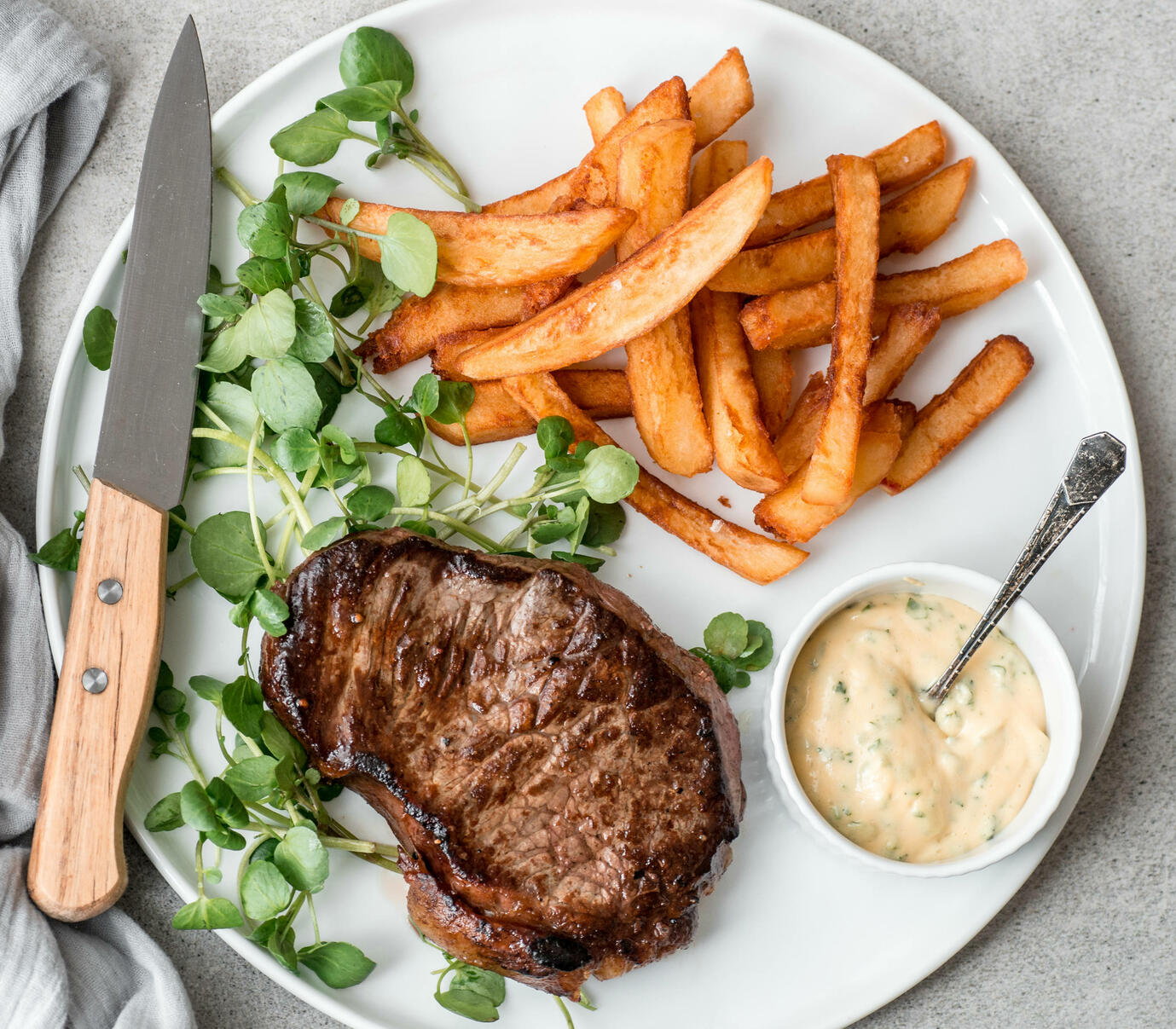 The Ultimate Sirloin Steak & Chips Recipe by Farmison & Co™