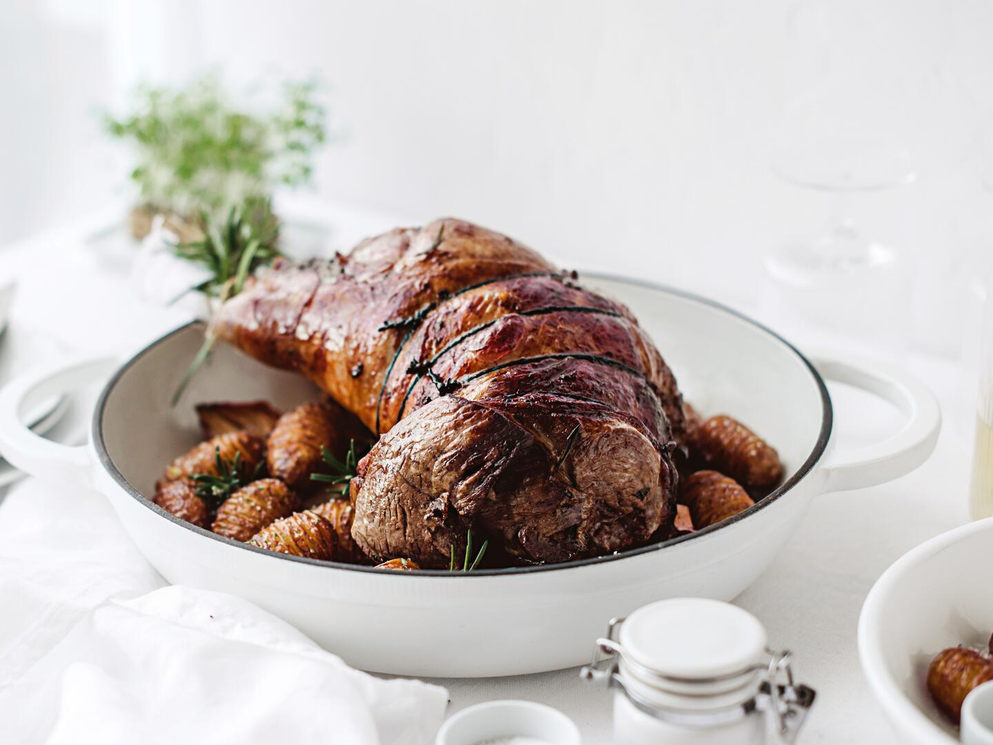 Buy Lamb & Mutton Online | Lamb Chops & Leg of Lamb | Farmison & Co ...