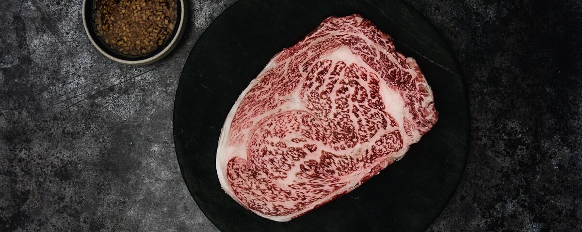 Buy Japanese Wagyu Beef Online | 100% Full Blood Wagyu Beef - Farmison & Co